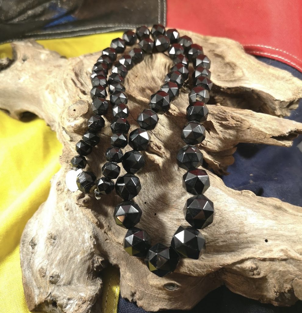 Antique 26" facetted Whitby Jet beads - The Ebor Jetworks