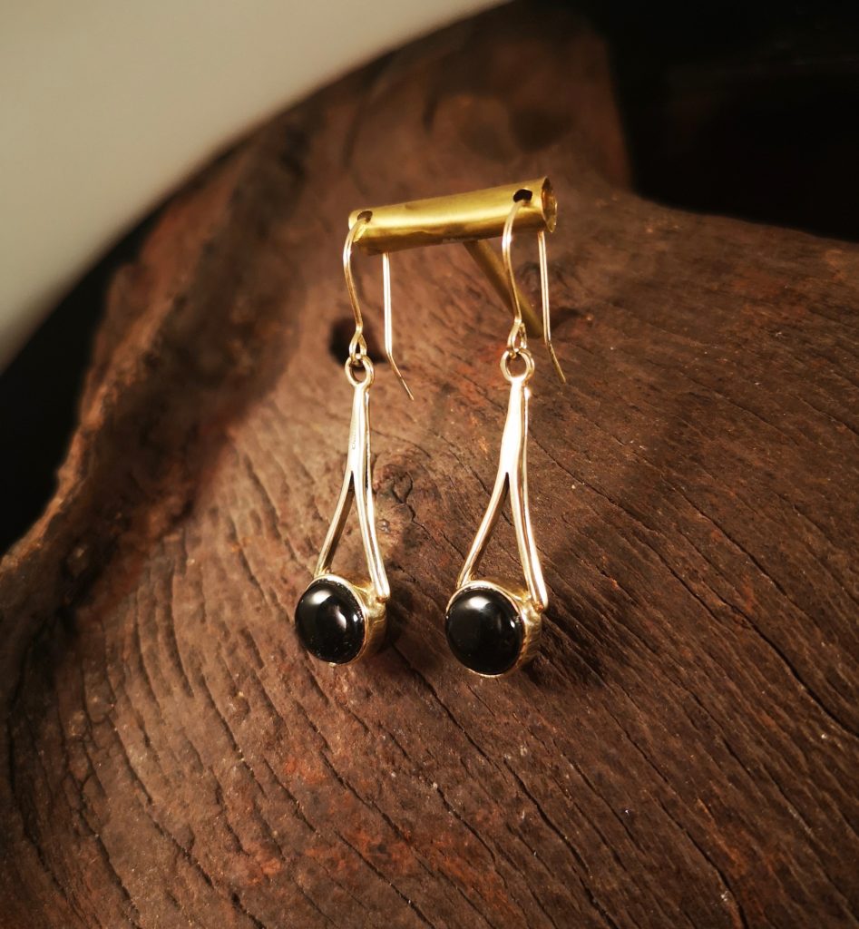 9ct Gold wishbone earrings - The Ebor Jetworks